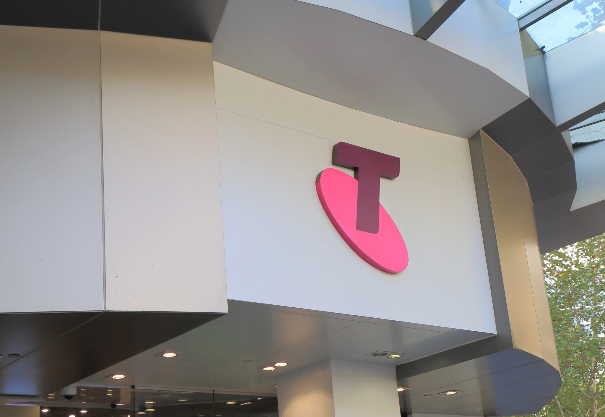 Telstra Scales Up AI Adoption Following Promising Pilots - CONNECTCX