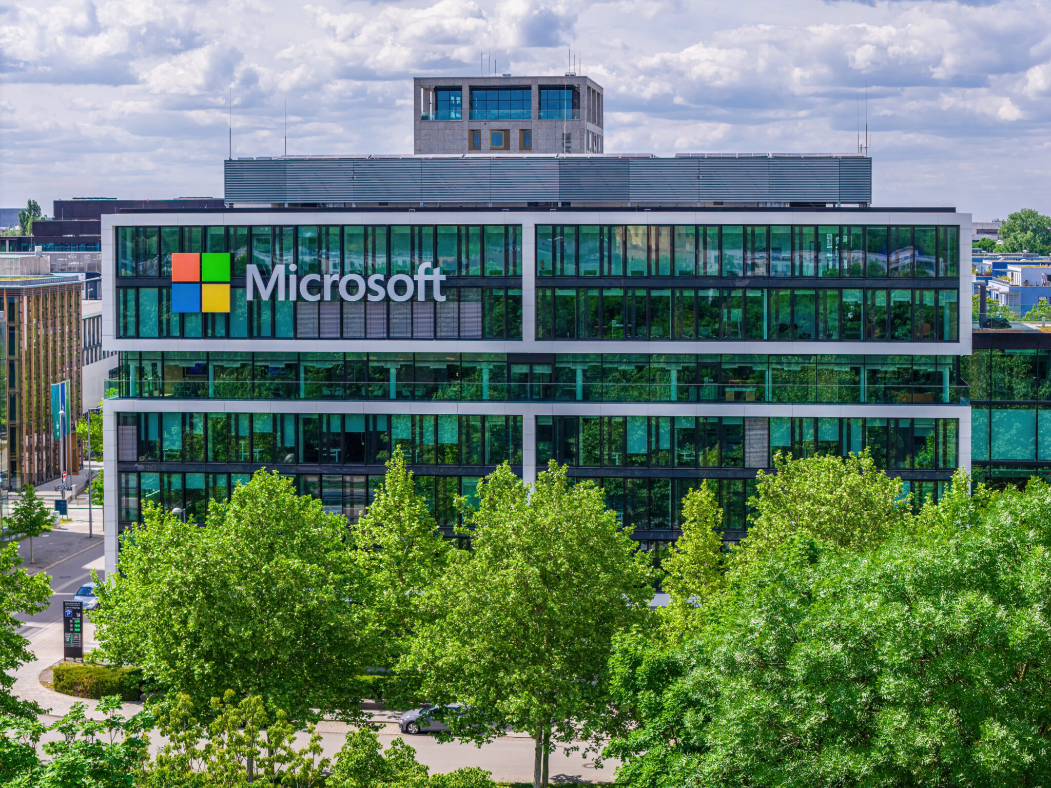 Microsoft VibeVoice Advances Expressive Multi-Speaker AI Speech - CONNECTCX